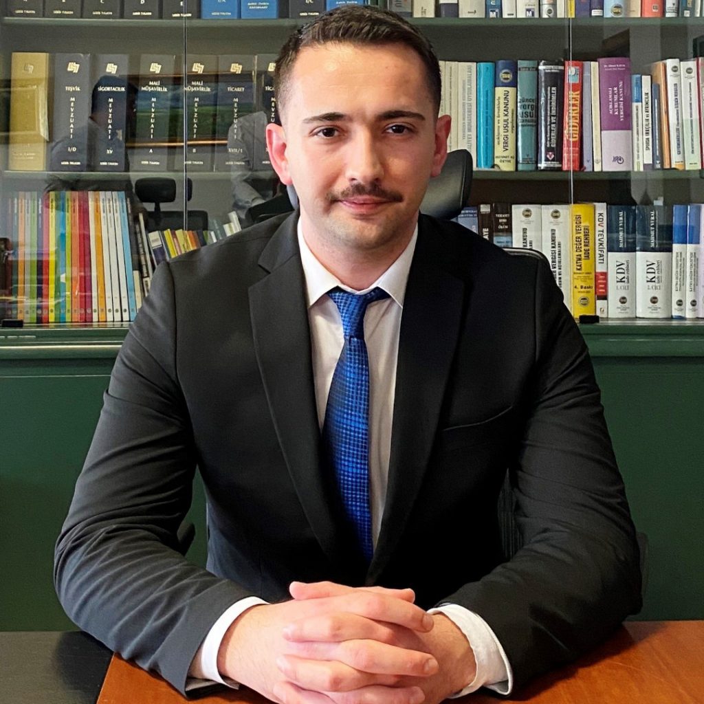 Uzman Kadromuz - Kapsam Yeminli Mali Müşavirlik